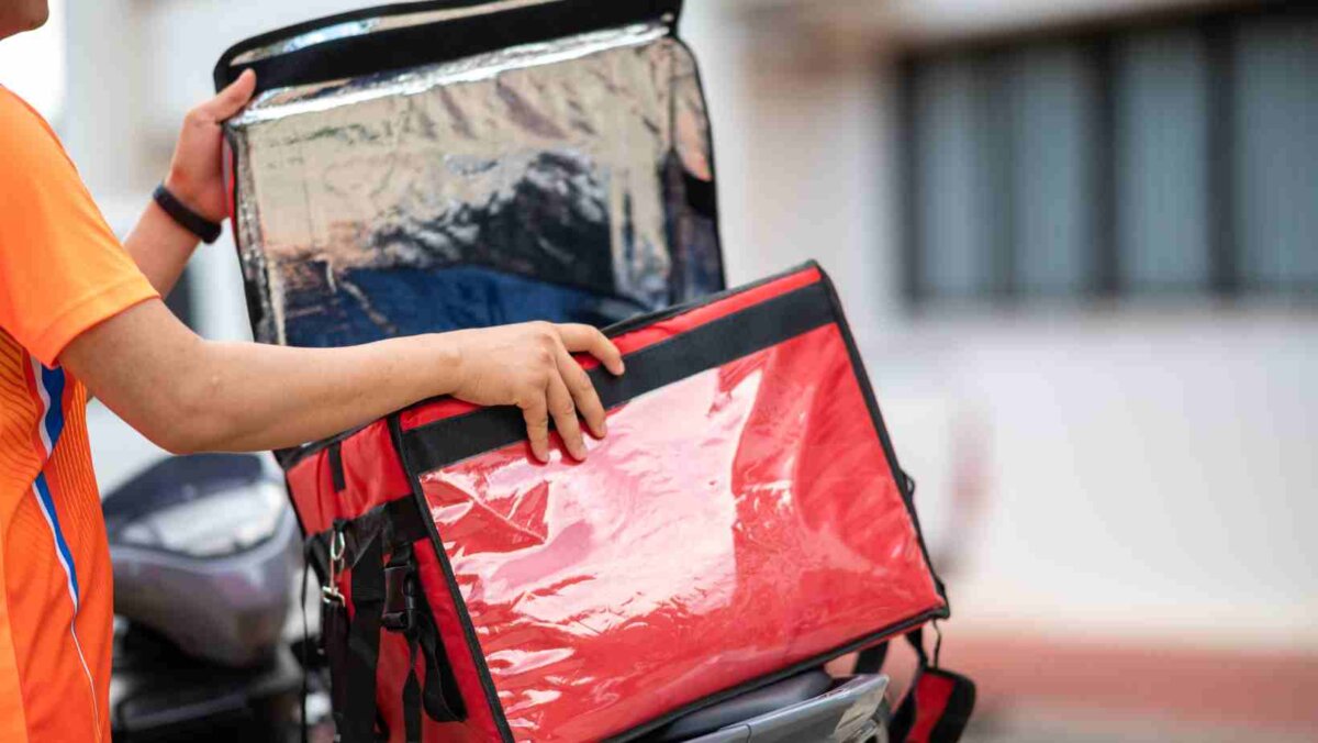 Voa Delivery conecta restaurantes e entregadores; conheça | Startupi